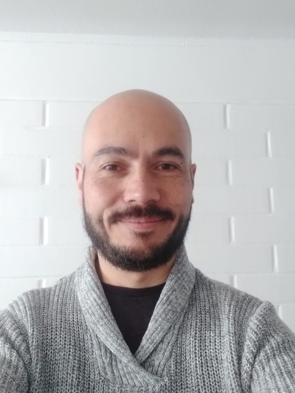 Psicólogo - Pablo Magaña - Centro Médico Cetep