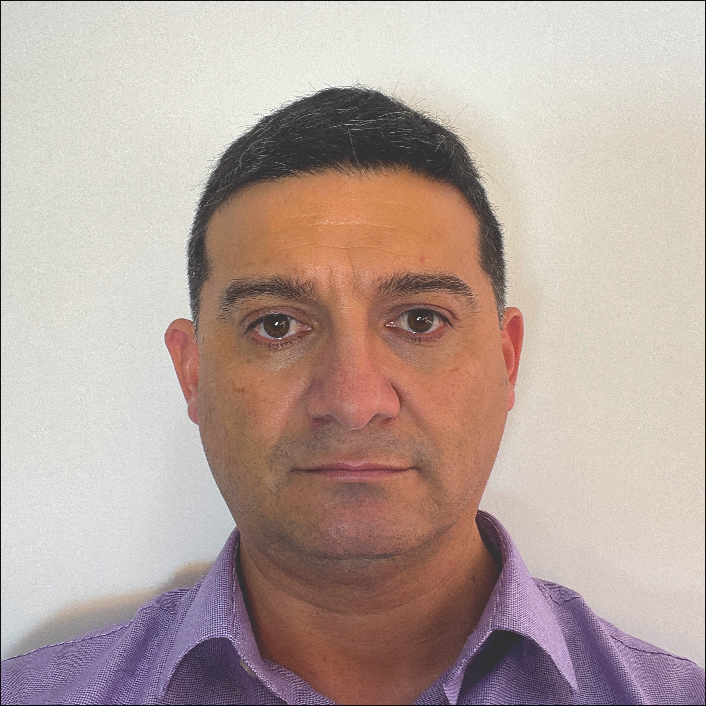 Dr. Raúl Vega Torres - Centro Médico Cetep